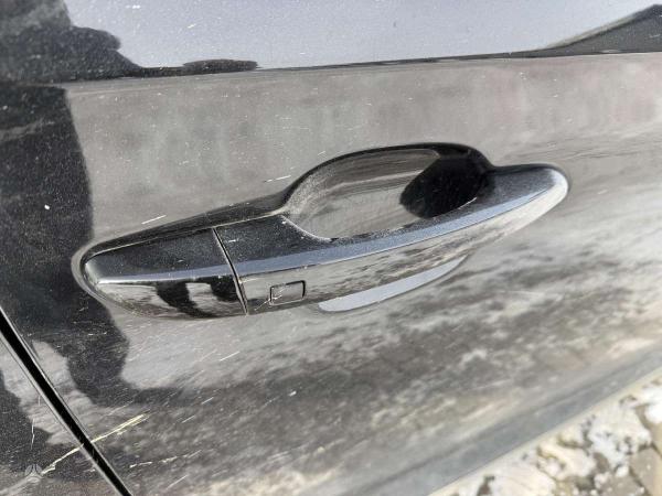 Черный Хендай Туксон 2018 в Таураге, объемом двигателя 1.69 л и пробегом 160 тыс. км за 11300 €, фото 9 на AUTOMOTO.COM.LV