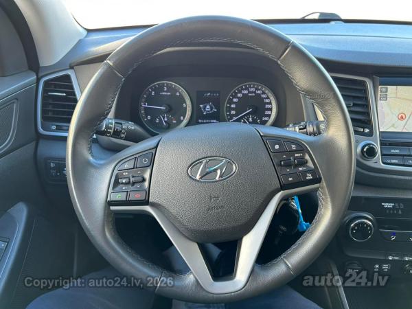 Melns Hyundai Tucson 2018 Tallina, ar dzinēja tilpumu 1.70 L un nobraukumu 195 tūkst. km par 11450 €, foto 7 vietnē AUTOMOTO.COM.LV