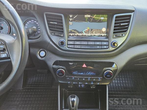 Melns Hyundai Tucson 2018 Ogre, ar dzinēja tilpumu 1.70 L un nobraukumu 159 tūkst. km par 14200 €, foto 9 vietnē AUTOMOTO.COM.LV