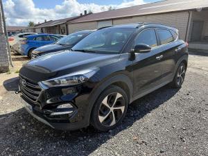 Melns Hyundai Tucson 2018 Tauragė, ar dzinēja tilpumu 2.00 L un nobraukumu 178 tūkst. km par 9200 €, foto  vietnē AUTOMOTO.COM.LV