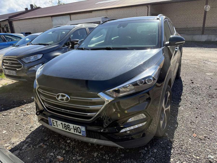 Melns Hyundai Tucson 2018 Tauragė, ar dzinēja tilpumu 2.00 L un nobraukumu 178 tūkst. km par 9200 €, foto 3 vietnē AUTOMOTO.COM.LV