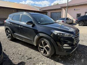 Melns Hyundai Tucson 2018 Tauragė, ar dzinēja tilpumu 2.00 L un nobraukumu 178 tūkst. km par 9200 €, foto 8 vietnē AUTOMOTO.COM.LV