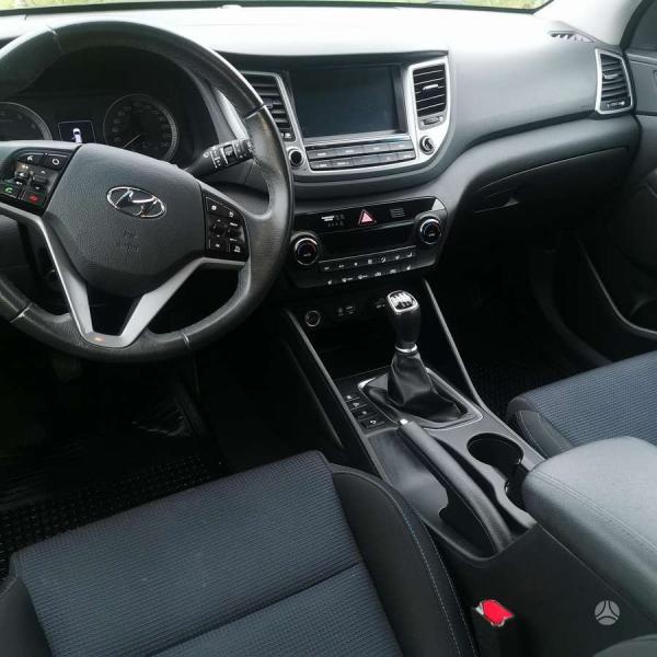Melns Hyundai Tucson 2018 Marijampole, ar dzinēja tilpumu 1.59 L un nobraukumu 151 tūkst. km par 10999 €, foto 3 vietnē AUTOMOTO.COM.LV