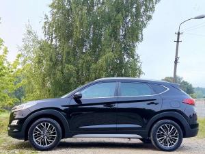 Black Hyundai Tucson 2018 in Siauliai, with an engine capacity of 1.60 L and mileage of 198 thousand km for 15750 €, photo 14 on AUTOMOTO.COM.LV