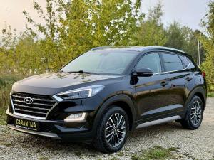 Black Hyundai Tucson 2018 in Siauliai, with an engine capacity of 1.60 L and mileage of 198 thousand km for 15750 €, photo 22 on AUTOMOTO.COM.LV