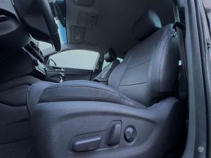 Black Hyundai Tucson 2018 in Siauliai, with an engine capacity of 1.60 L and mileage of 198 thousand km for 15750 €, photo 30 on AUTOMOTO.COM.LV
