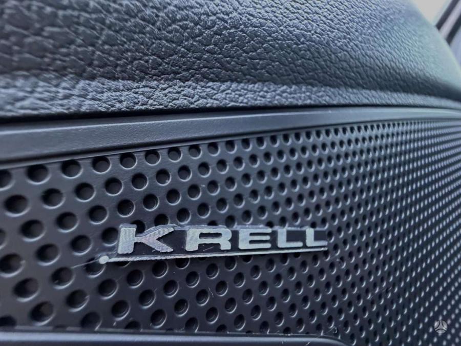 Black Hyundai Tucson 2018 in Siauliai, with an engine capacity of 1.60 L and mileage of 198 thousand km for 15750 €, photo 45 on AUTOMOTO.COM.LV