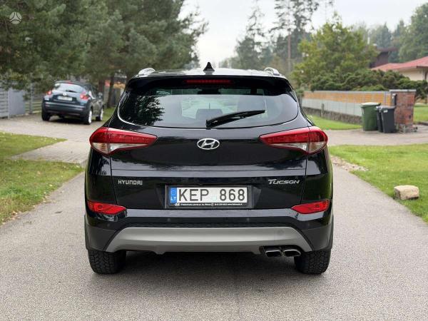 Melns Hyundai Tucson 2018 Viļņa, ar dzinēja tilpumu 1.59 L un nobraukumu 175 tūkst. km par 9850 €, foto 6 vietnē AUTOMOTO.COM.LV