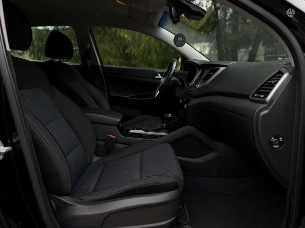 Melns Hyundai Tucson 2018 Viļņa, ar dzinēja tilpumu 1.59 L un nobraukumu 175 tūkst. km par 9850 €, foto 9 vietnē AUTOMOTO.COM.LV