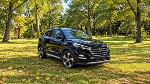 Black Hyundai Tucson 2018 in Vilnius, with an engine capacity of 1.60 L and mileage of 107 thousand km for 13950 €, photo  on AUTOMOTO.COM.LV