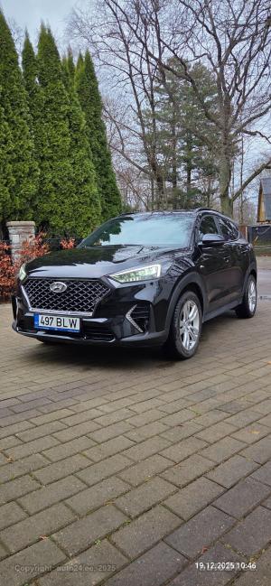 Black Hyundai Tucson 2019 in Tallinn, with an engine capacity of 1.60 L and mileage of 38 thousand km for 19500 €, photo  on AUTOMOTO.COM.LV