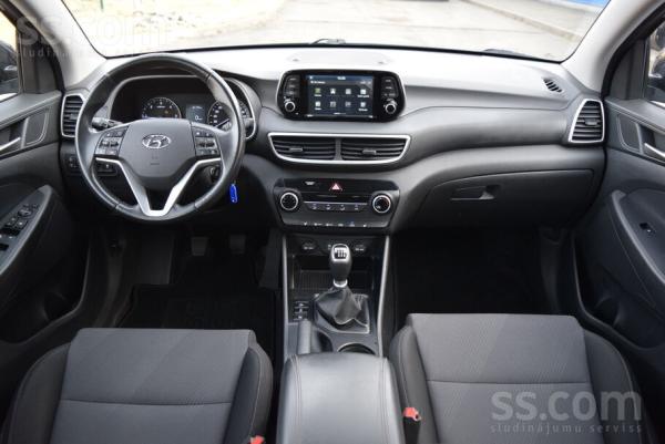 Melns Hyundai Tucson 2019 Rīga, ar dzinēja tilpumu 1.60 L un nobraukumu 132 tūkst. km par 12500 €, foto 4 vietnē AUTOMOTO.COM.LV