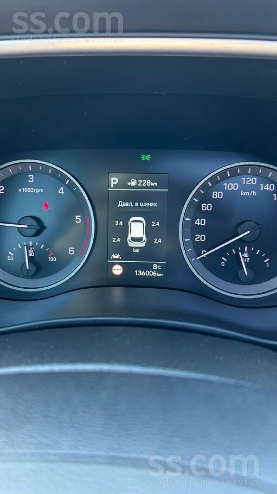 Black Hyundai Tucson 2019 in Jelgava, with an engine capacity of 1.60 L and mileage of 137 thousand km for 15995 €, photo 13 on AUTOMOTO.COM.LV