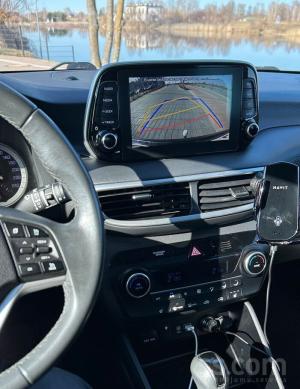 Black Hyundai Tucson 2019 in Jelgava, with an engine capacity of 1.60 L and mileage of 137 thousand km for 15995 €, photo 16 on AUTOMOTO.COM.LV
