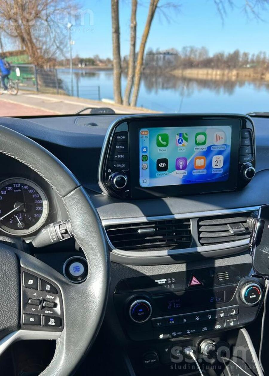 Black Hyundai Tucson 2019 in Jelgava, with an engine capacity of 1.60 L and mileage of 137 thousand km for 15995 €, photo 17 on AUTOMOTO.COM.LV