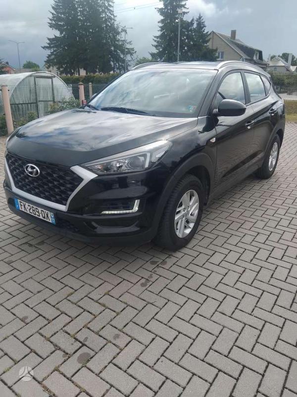 Melns Hyundai Tucson 2019 Tauragė, ar dzinēja tilpumu 1.60 L un nobraukumu 138 tūkst. km par 11650 €, foto 1 vietnē AUTOMOTO.COM.LV