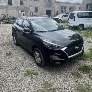 Melns Hyundai Tucson 2019 Tauragė, ar dzinēja tilpumu 1.60 L un nobraukumu 152 tūkst. km par 7800 €, foto  vietnē AUTOMOTO.COM.LV