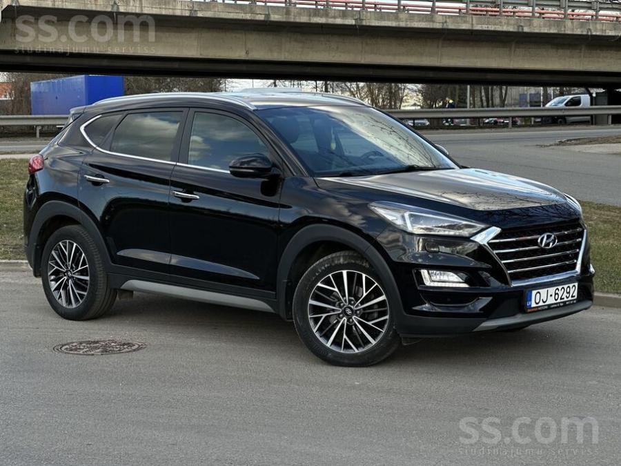 Melns Hyundai Tucson 2019 Rīga, ar dzinēja tilpumu 1.60 L un nobraukumu 73 tūkst. km par 18100 €, foto 1 vietnē AUTOMOTO.COM.LV