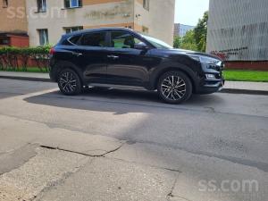 Черный Хендай Туксон 2019 в Рига, объемом двигателя 1.60 л и пробегом 107 тыс. км за 17000 €, фото 3 на AUTOMOTO.COM.LV