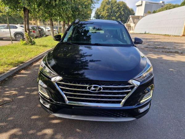 Hyundai Tucson 2019 Tauragė vietnē Melns Hyundai Tucson 2019 Tauragė, ar dzinēja tilpumu 1.60 L un nobraukumu 180 tūkst. km par 10800 €, foto 7 vietnē AUTOMOTO.COM.LV