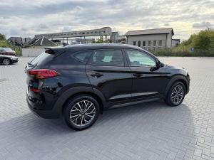 Black Hyundai Tucson 2019 in Telschi, with an engine capacity of 1.60 L and mileage of 230 thousand km for 12700 €, photo 8 on AUTOMOTO.COM.LV