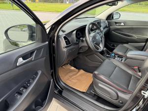 Black Hyundai Tucson 2019 in Telschi, with an engine capacity of 1.60 L and mileage of 230 thousand km for 12700 €, photo 18 on AUTOMOTO.COM.LV