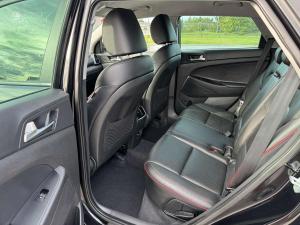 Black Hyundai Tucson 2019 in Telschi, with an engine capacity of 1.60 L and mileage of 230 thousand km for 12700 €, photo 22 on AUTOMOTO.COM.LV