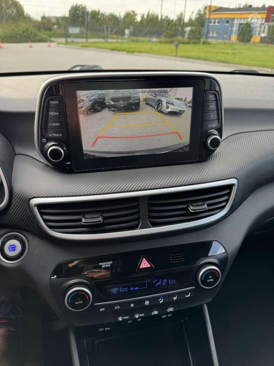Black Hyundai Tucson 2019 in Telschi, with an engine capacity of 1.60 L and mileage of 230 thousand km for 12700 €, photo 30 on AUTOMOTO.COM.LV