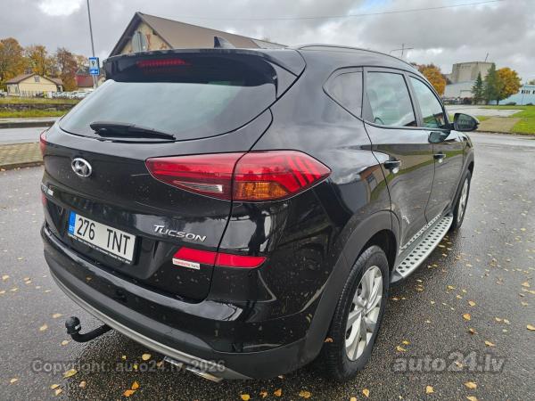 Hyundai Tucson 2019 in Paide on AUTOMOTO.COM.LV Black Hyundai Tucson 2019 in Paide, with an engine capacity of 1.60 L and mileage of 114 thousand km for 13990 β¬, photo 5 on AUTOMOTO.COM.LV