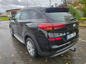 Black Hyundai Tucson 2019 in Paide, with an engine capacity of 1.60 L and mileage of 114 thousand km for 13990 €, photo 7 on AUTOMOTO.COM.LV