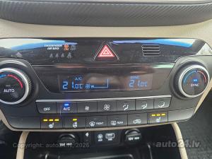 Black Hyundai Tucson 2019 in Paide, with an engine capacity of 1.60 L and mileage of 114 thousand km for 13990 €, photo 16 on AUTOMOTO.COM.LV