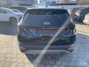 Black Hyundai Tucson 2020 in Kaunas, with an engine capacity of 1.60 L and mileage of 80 thousand km for 26908 €, photo 7 on AUTOMOTO.COM.LV