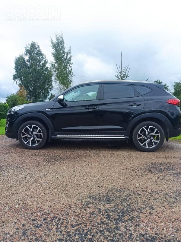 Melns Hyundai Tucson 2020 Saldus, ar dzinēja tilpumu 1.60 L un nobraukumu 50 tūkst. km par 14750 €, foto 2 vietnē AUTOMOTO.COM.LV