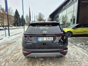 Melns Hyundai Tucson 2021 Tartu, ar dzinēja tilpumu 1.60 L un nobraukumu 89 tūkst. km par 22900 €, foto 8 vietnē AUTOMOTO.COM.LV