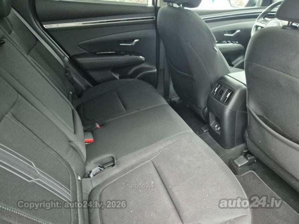 Melns Hyundai Tucson 2021 Tartu, ar dzinēja tilpumu 1.60 L un nobraukumu 89 tūkst. km par 22900 €, foto 11 vietnē AUTOMOTO.COM.LV
