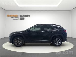 Melns Hyundai Tucson 2021 Rīga, ar dzinēja tilpumu 1.60 L un nobraukumu 93 tūkst. km par 23990 €, foto 4 vietnē AUTOMOTO.COM.LV