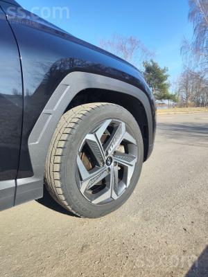 Melns Hyundai Tucson 2021 Rīga, ar dzinēja tilpumu 1.60 L un nobraukumu 70 tūkst. km par 23250 €, foto 7 vietnē AUTOMOTO.COM.LV