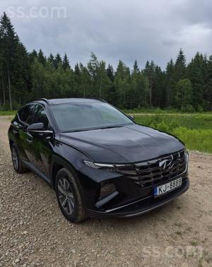 Melns Hyundai Tucson 2021 Rīga, ar dzinēja tilpumu 1.60 L un nobraukumu 91 tūkst. km par 21999 €, foto  vietnē AUTOMOTO.COM.LV