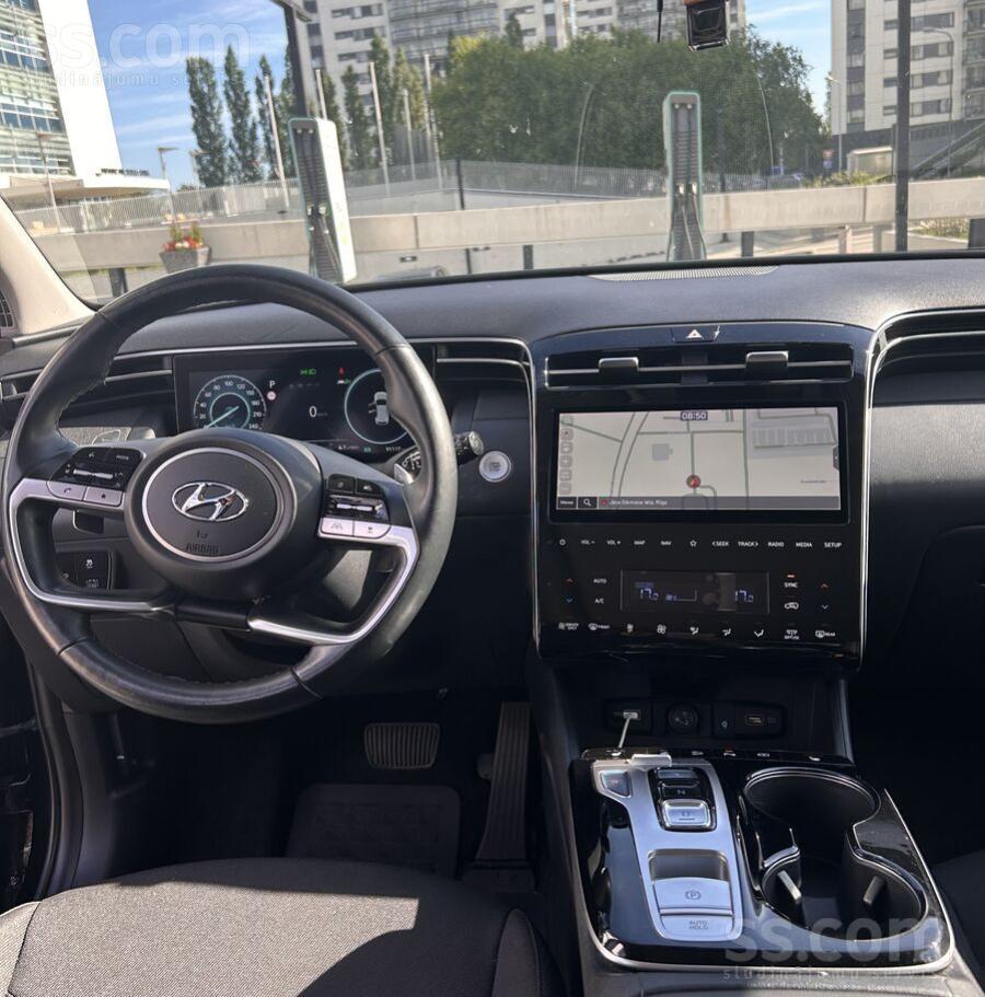 Melns Hyundai Tucson 2021 Rīga, ar dzinēja tilpumu 1.60 L un nobraukumu 91 tūkst. km par 21999 €, foto 8 vietnē AUTOMOTO.COM.LV