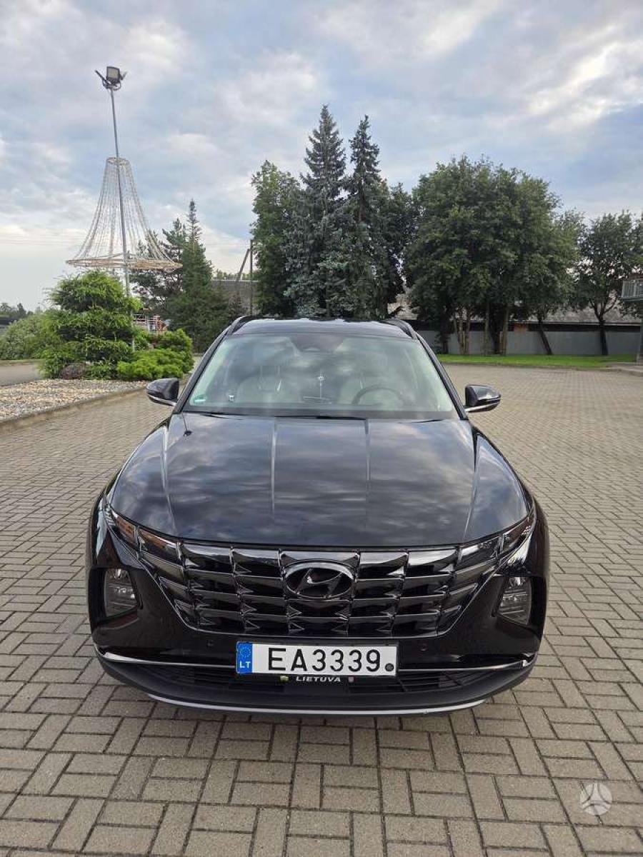 Melns Hyundai Tucson 2021 Marijampole, ar dzinēja tilpumu 1.60 L un nobraukumu 50 tūkst. km par 28900 €, foto 1 vietnē AUTOMOTO.COM.LV