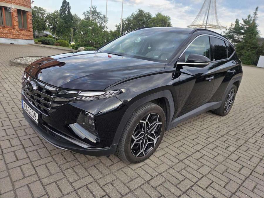 Melns Hyundai Tucson 2021 Marijampole, ar dzinēja tilpumu 1.60 L un nobraukumu 50 tūkst. km par 28900 €, foto 4 vietnē AUTOMOTO.COM.LV