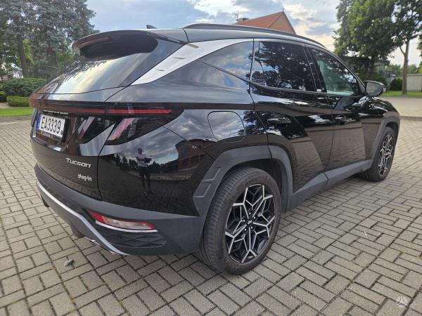 Black Hyundai Tucson 2021 in Marijampole, with an engine capacity of 1.60 L and mileage of 50 thousand km for 28900 €, photo 4 on AUTOMOTO.COM.LV