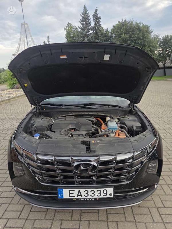 Black Hyundai Tucson 2021 in Marijampole, with an engine capacity of 1.60 L and mileage of 50 thousand km for 28900 €, photo 8 on AUTOMOTO.COM.LV