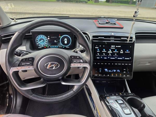 Black Hyundai Tucson 2021 in Marijampole, with an engine capacity of 1.60 L and mileage of 50 thousand km for 28900 €, photo 9 on AUTOMOTO.COM.LV