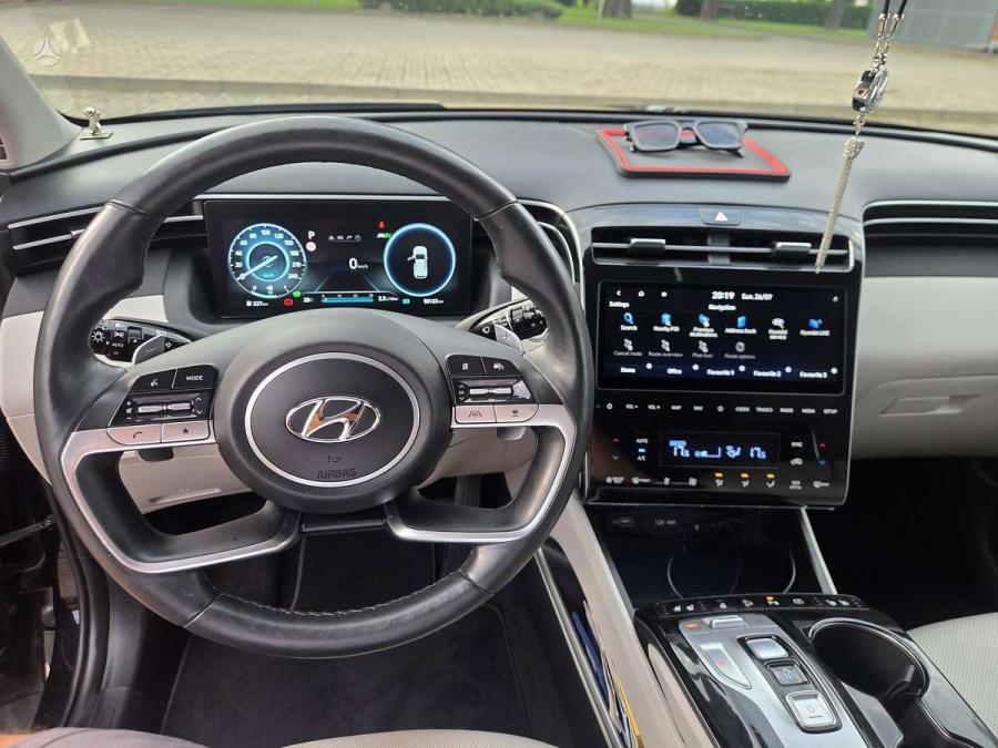 Melns Hyundai Tucson 2021 Marijampole, ar dzinēja tilpumu 1.60 L un nobraukumu 50 tūkst. km par 28900 €, foto 10 vietnē AUTOMOTO.COM.LV