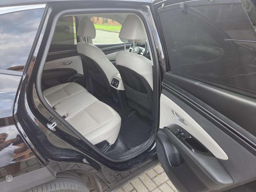 Melns Hyundai Tucson 2021 Marijampole, ar dzinēja tilpumu 1.60 L un nobraukumu 50 tūkst. km par 28900 €, foto 14 vietnē AUTOMOTO.COM.LV