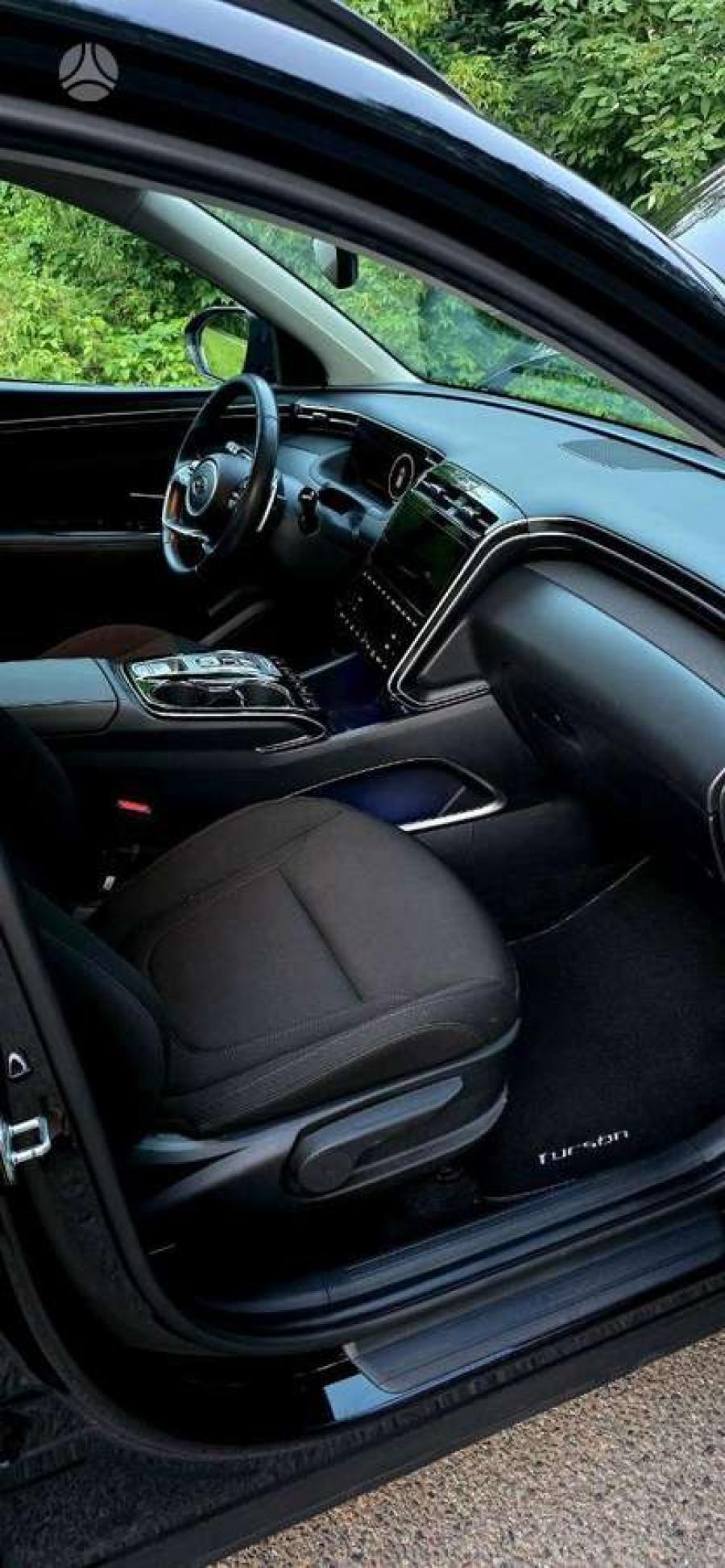 Melns Hyundai Tucson 2021 Viļņa, ar dzinēja tilpumu 1.60 L un nobraukumu 104 tūkst. km par 22350 €, foto 12 vietnē AUTOMOTO.COM.LV