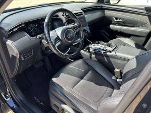 Black Hyundai Tucson 2021 in Vilnius, with an engine capacity of 1.60 L and mileage of 83 thousand km for 25400 €, photo 11 on AUTOMOTO.COM.LV