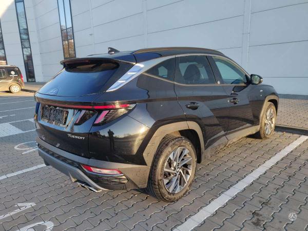 Melns Hyundai Tucson 2022 Kauņa, ar dzinēja tilpumu 1.60 L un nobraukumu 58 tūkst. km par 21000 €, foto 4 vietnē AUTOMOTO.COM.LV