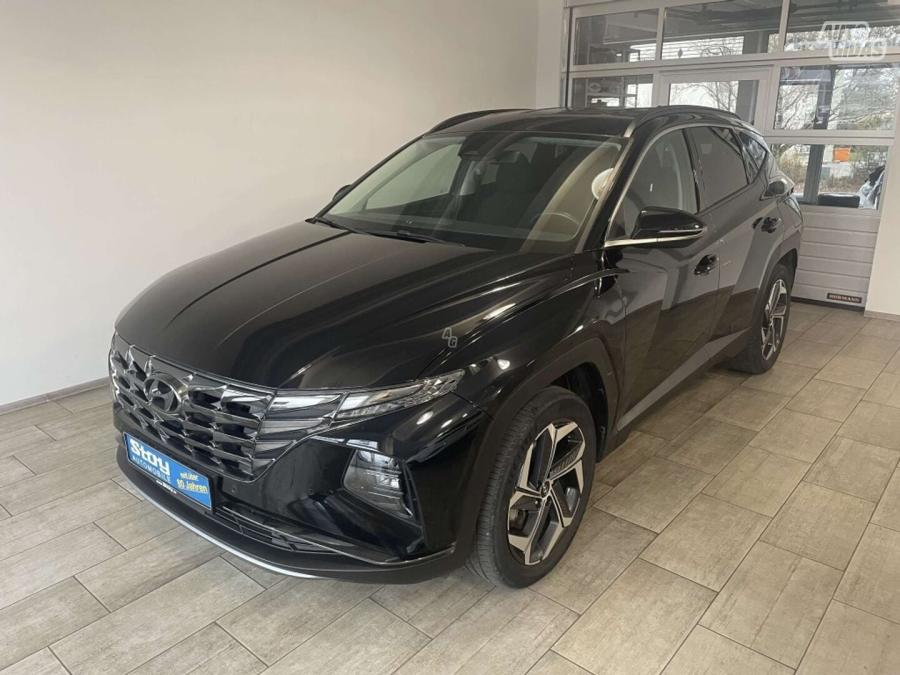 Melns Hyundai Tucson 2022 Kauņa, ar dzinēja tilpumu 1.60 L un nobraukumu 31 tūkst. km par 27540 €, foto 1 vietnē AUTOMOTO.COM.LV